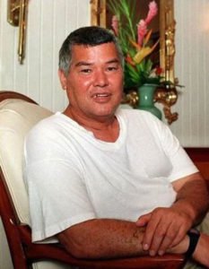 Keanu Reeves Age, Net Worth, Girlfriend, Family & Biography