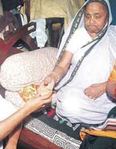 Mamata Banerjee Age, Husband, Family, Biography & More