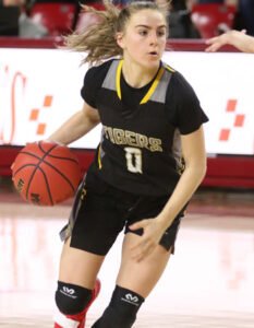 Hanna Cavinder Age, Height, Wiki, Net Worth, Boyfriend & Bio